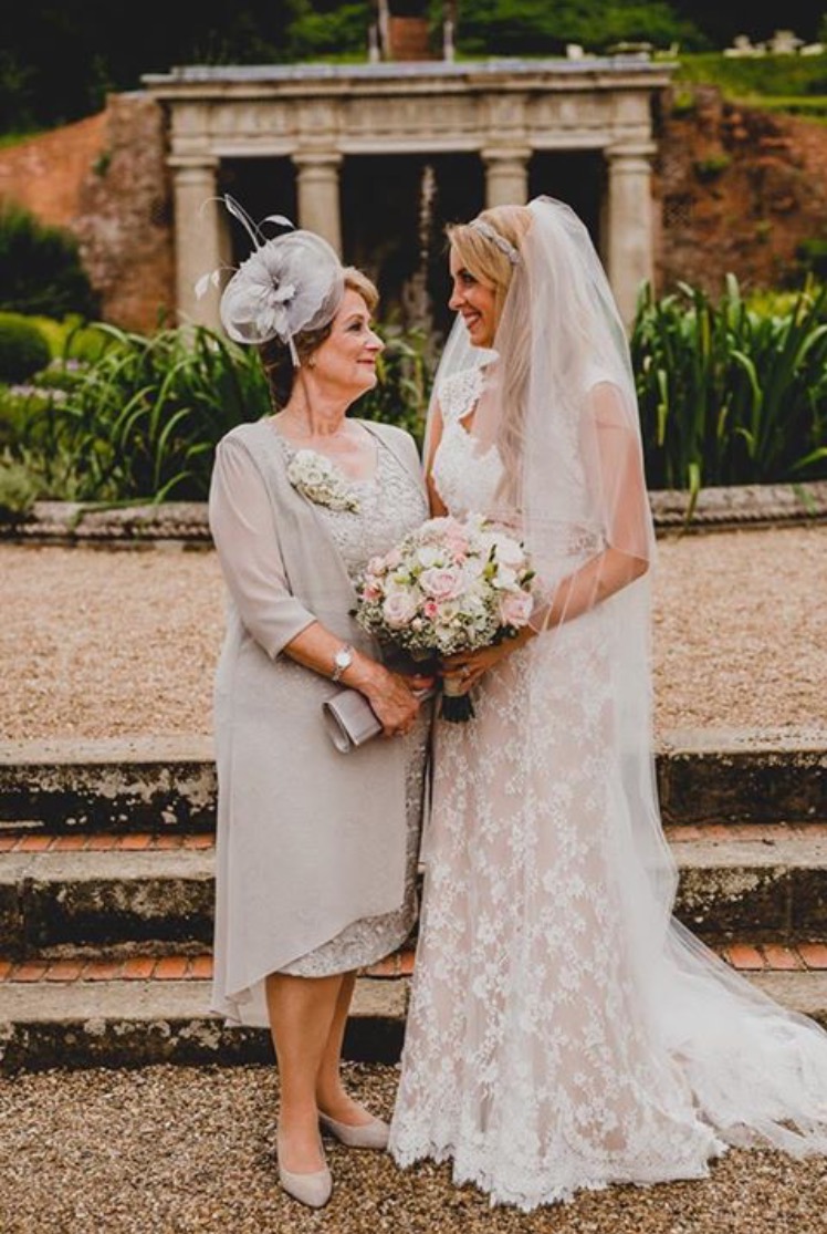 Tania Stephenson Oliver | Bridal Makeup Artist Surrey | Real Brides