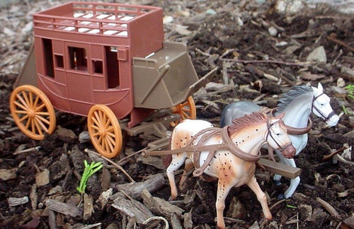 STAGECOACH MINIATURE W 2 HORSE TEAM 1/24 1/32 DIORAMA ITEM | Larry G Scale