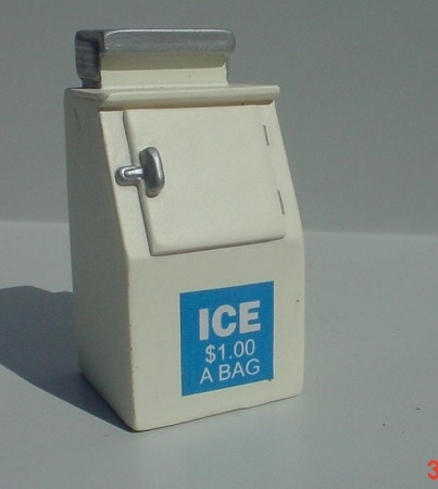 Ice Machine Miniature 1/24 Scale G Scale | Larry G Scale