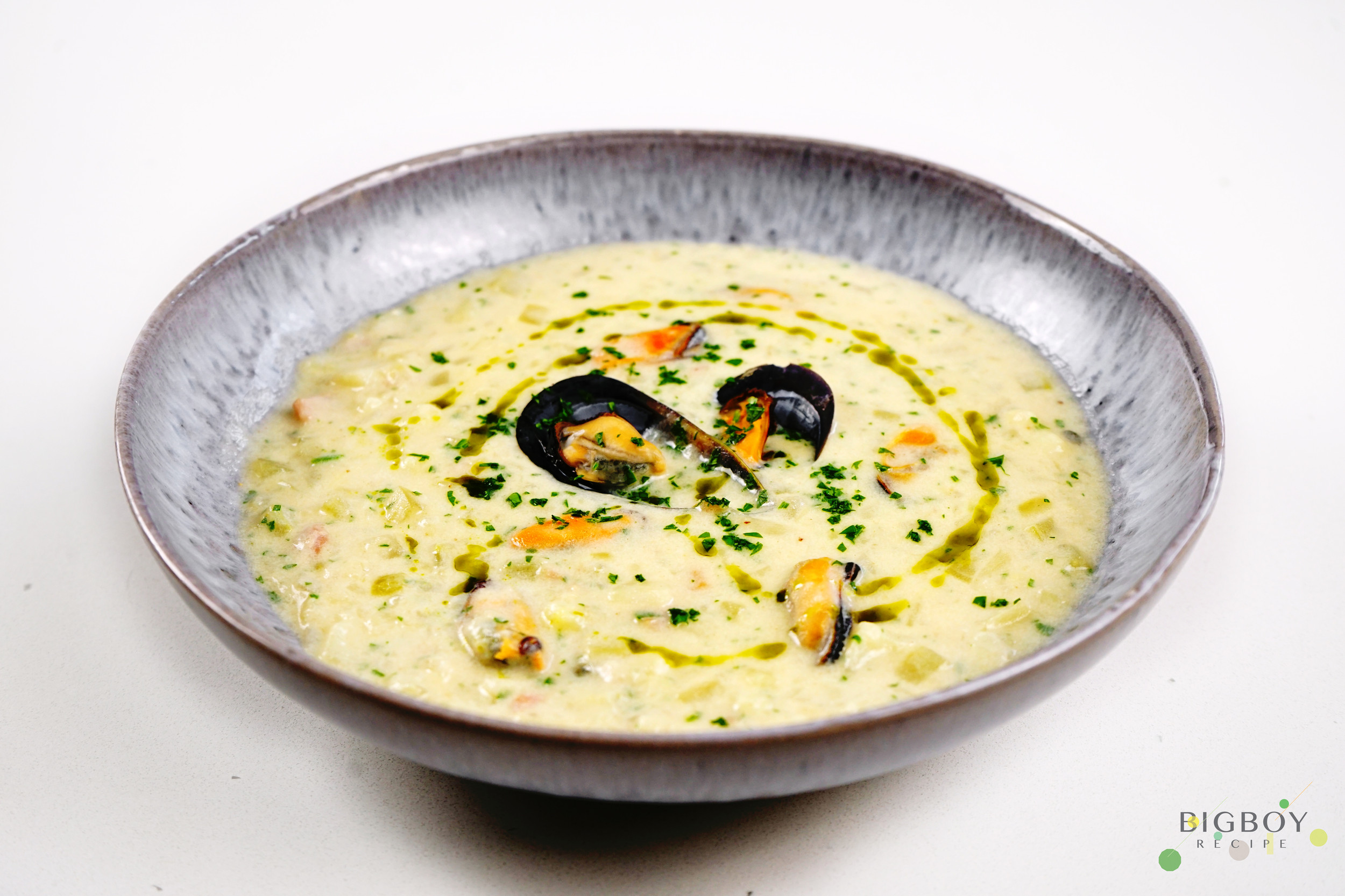 Let’s Make a Traditional French Mussel Chowder