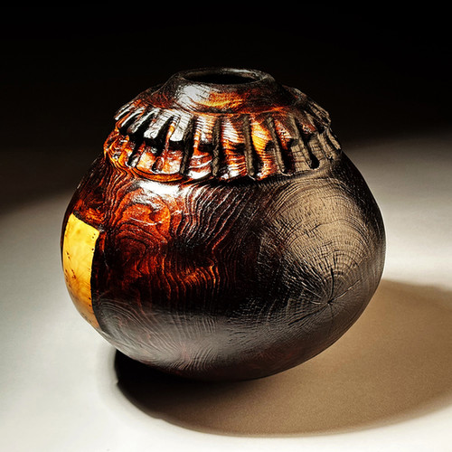Yew Vessel | WOODSYMPHONY GALLERY