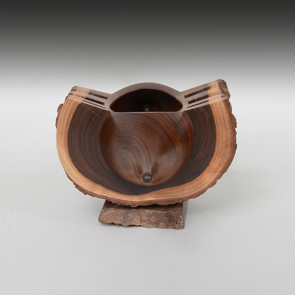 A Light Edge for a Dark Heart | woodsymphonygallery