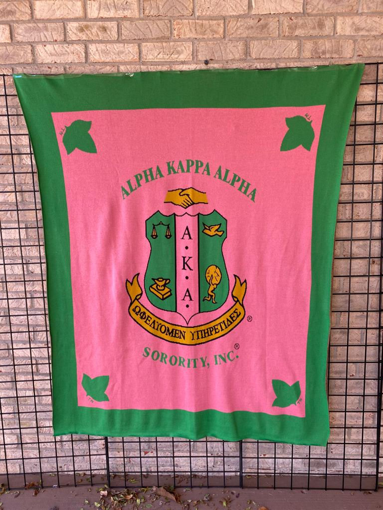 ALPHA KAPPA ALPHA | Elegance By Darshi 3/3