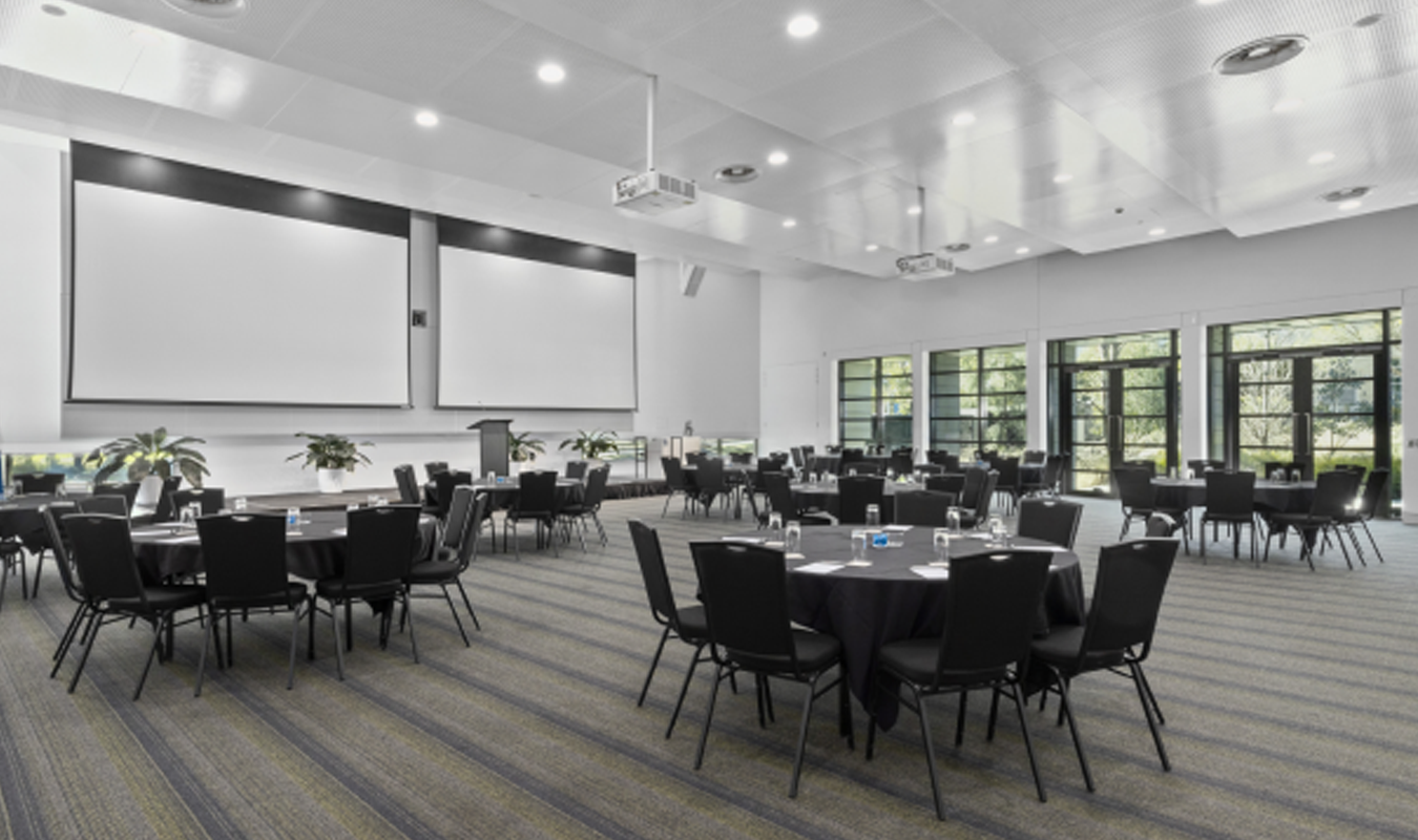 Ann Harding Conference Centre | Sidestage