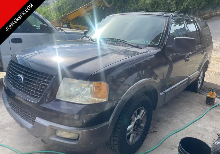 Junker Correa | Ford