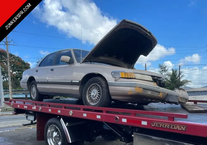 Junker Correa | Ford