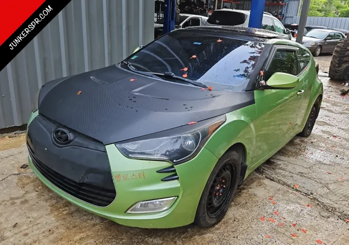 Hyundai Veloster | JunkersPR