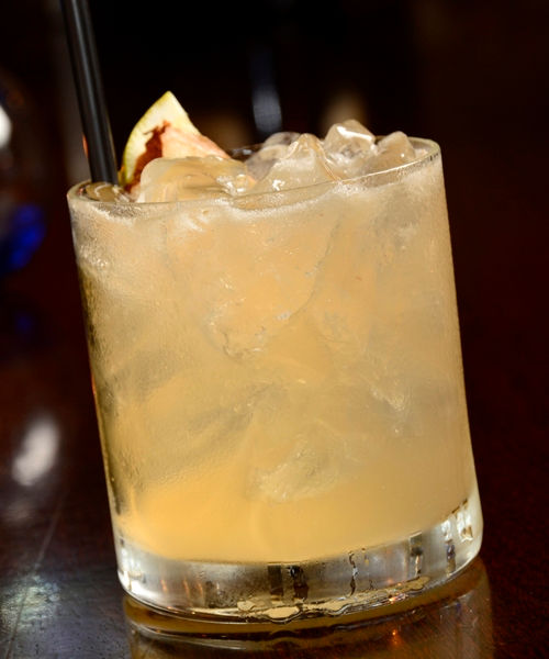 Tres tragos con whisky