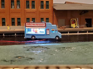 N Scale Food Truck | ironpenguin