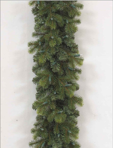 9' x 12" Taylor Spruce garland | Greenfield