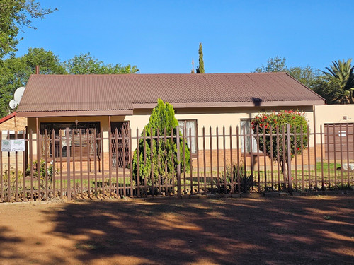 Perfect house for a small family | Henque Eiendomme