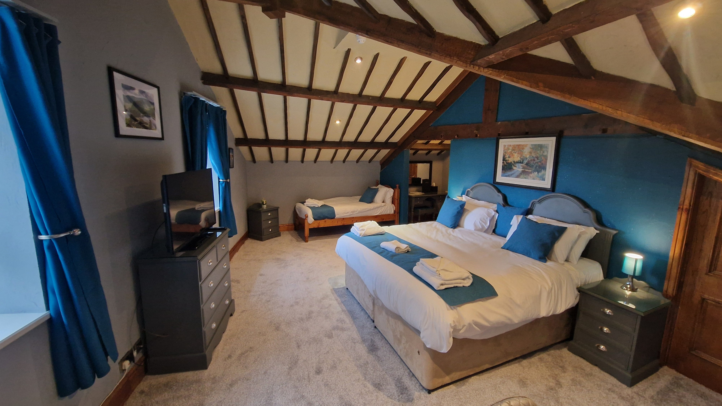 Rooms | The Station Inn