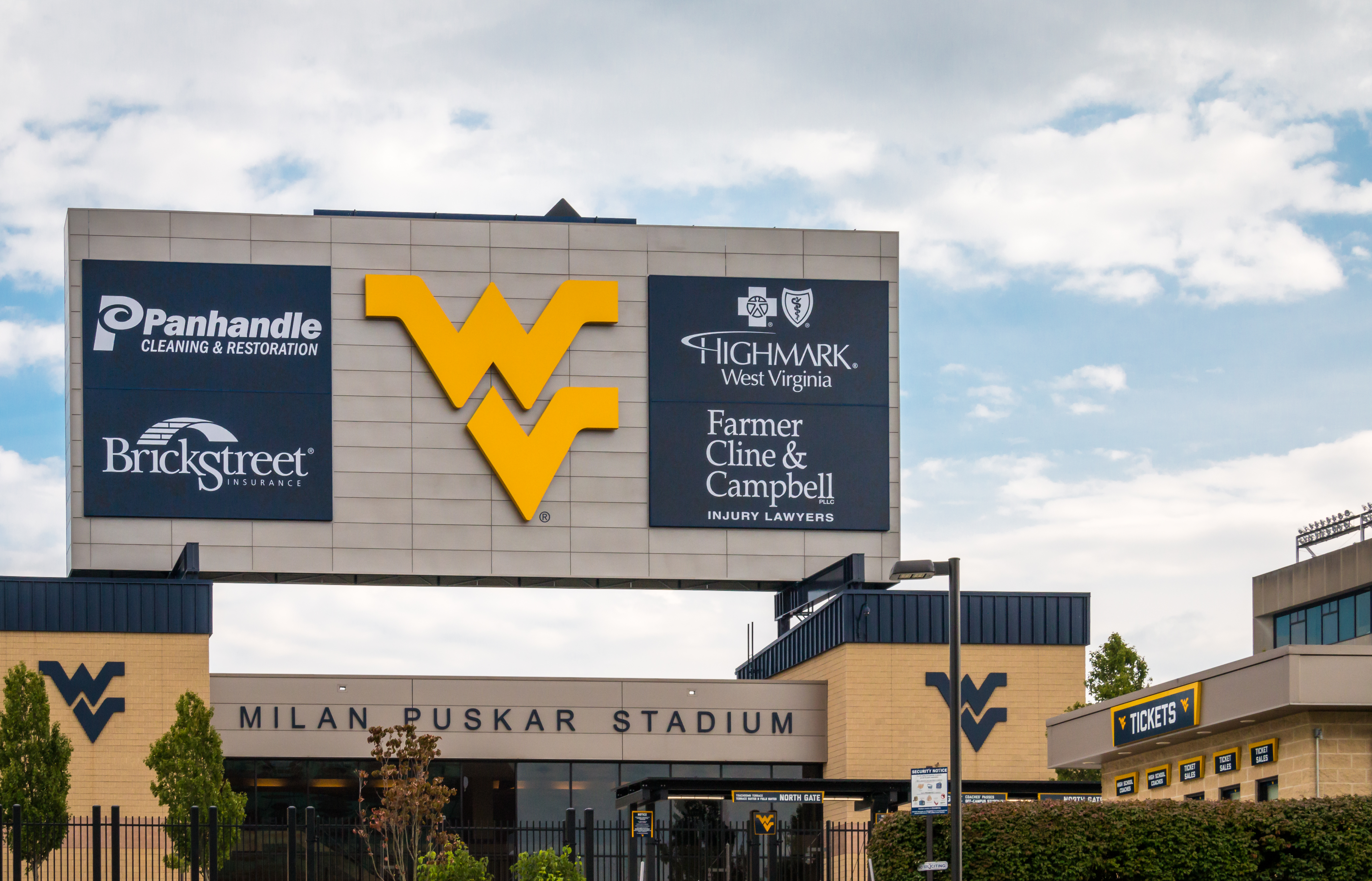 Milan Puskar Stadium Scoreboard Addition | paradigmarchitecture