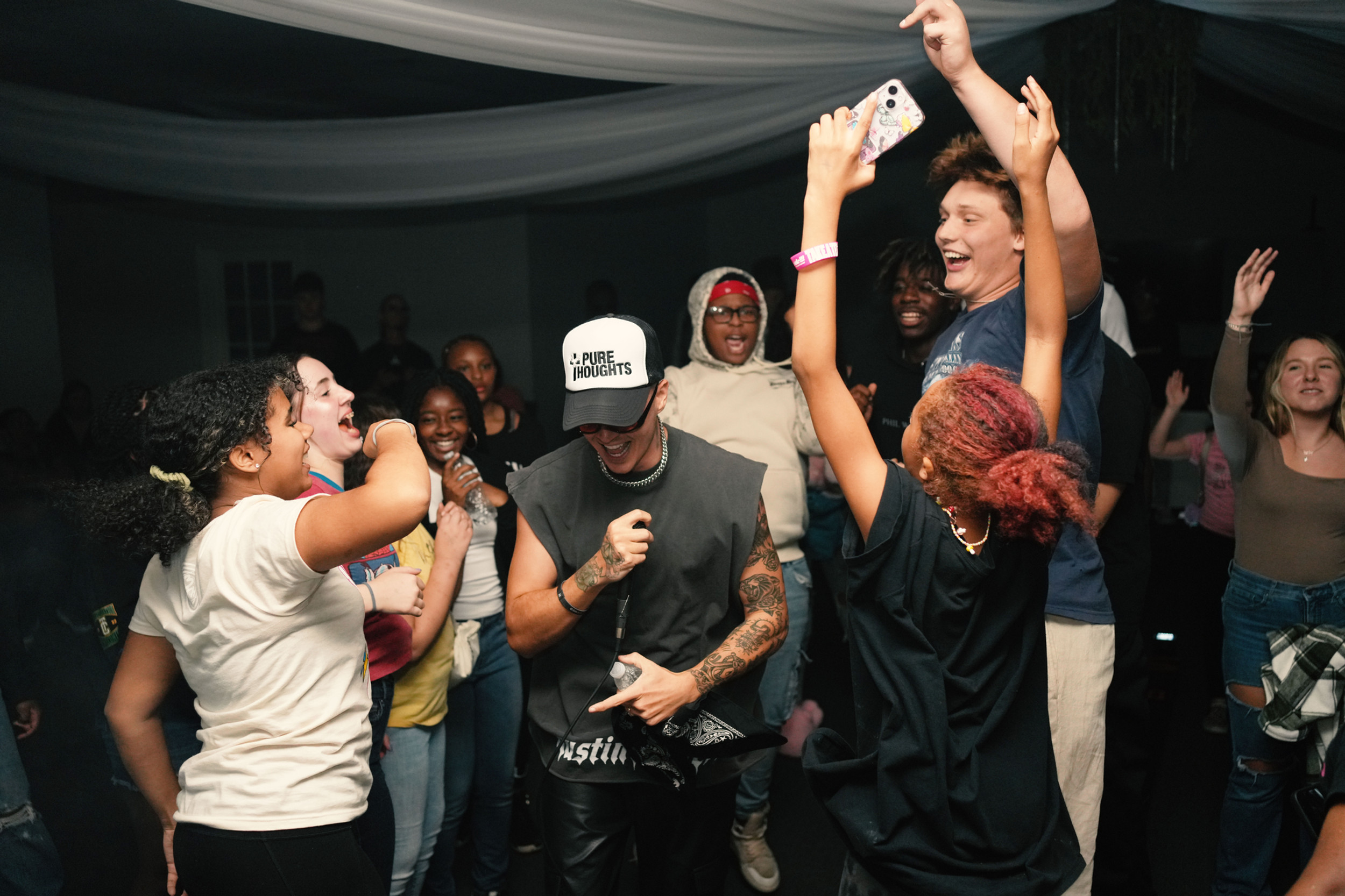 Austin White 711 | Official Website | Booking