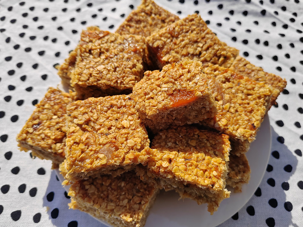 Apricot and Peach Flapjack - Easy Recipe