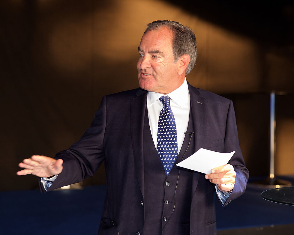 Gallery | mikeclareofficial