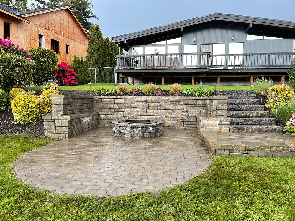 Why to Include a Fire Pit in Redmond & Snoqualmie, WA in Landscape Design