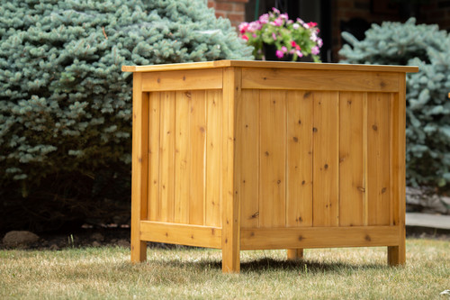 Outdoor Summer Cedar Planter | BrilliantJo-B
