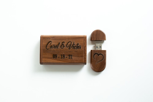 Custom Wooden Wedding USB Memory Gift Box | BrilliantJo-B