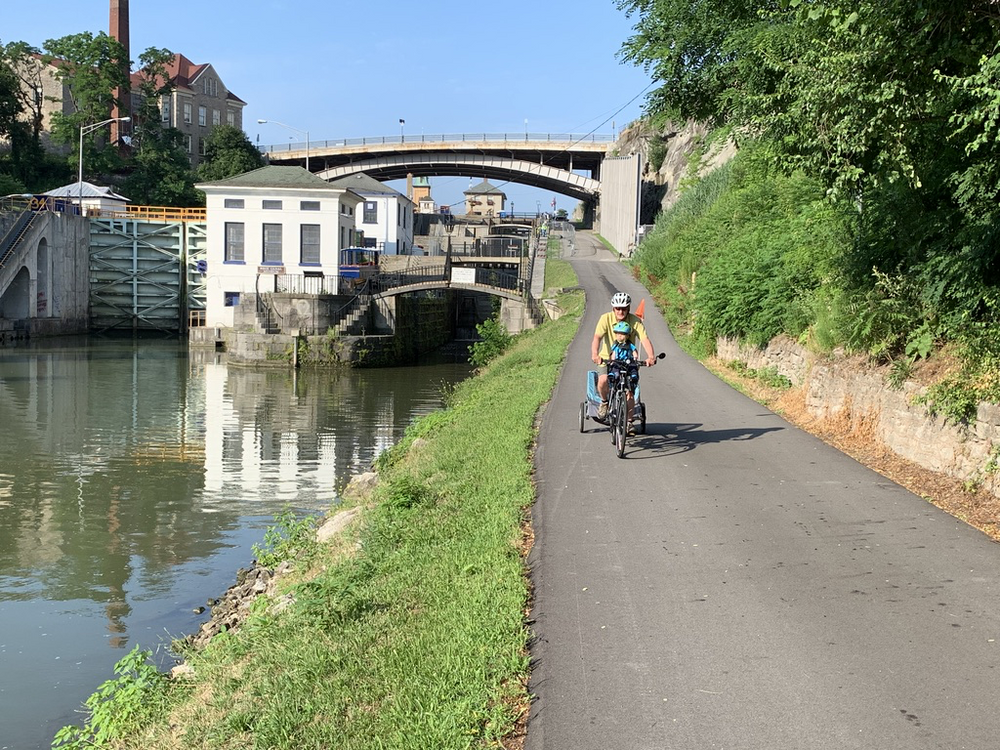The Erie Canalway Trail