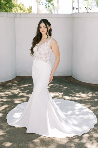 ZOEY | S221509 | Evelyn Bridal