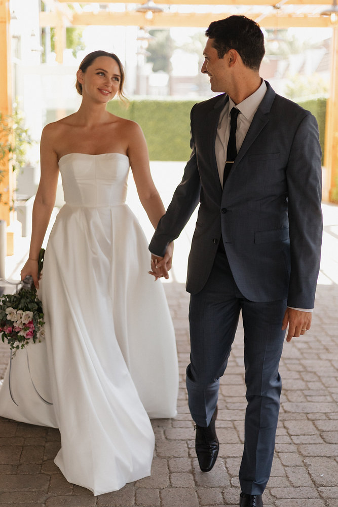 How to Choose Your Wedding Floral Color Palette