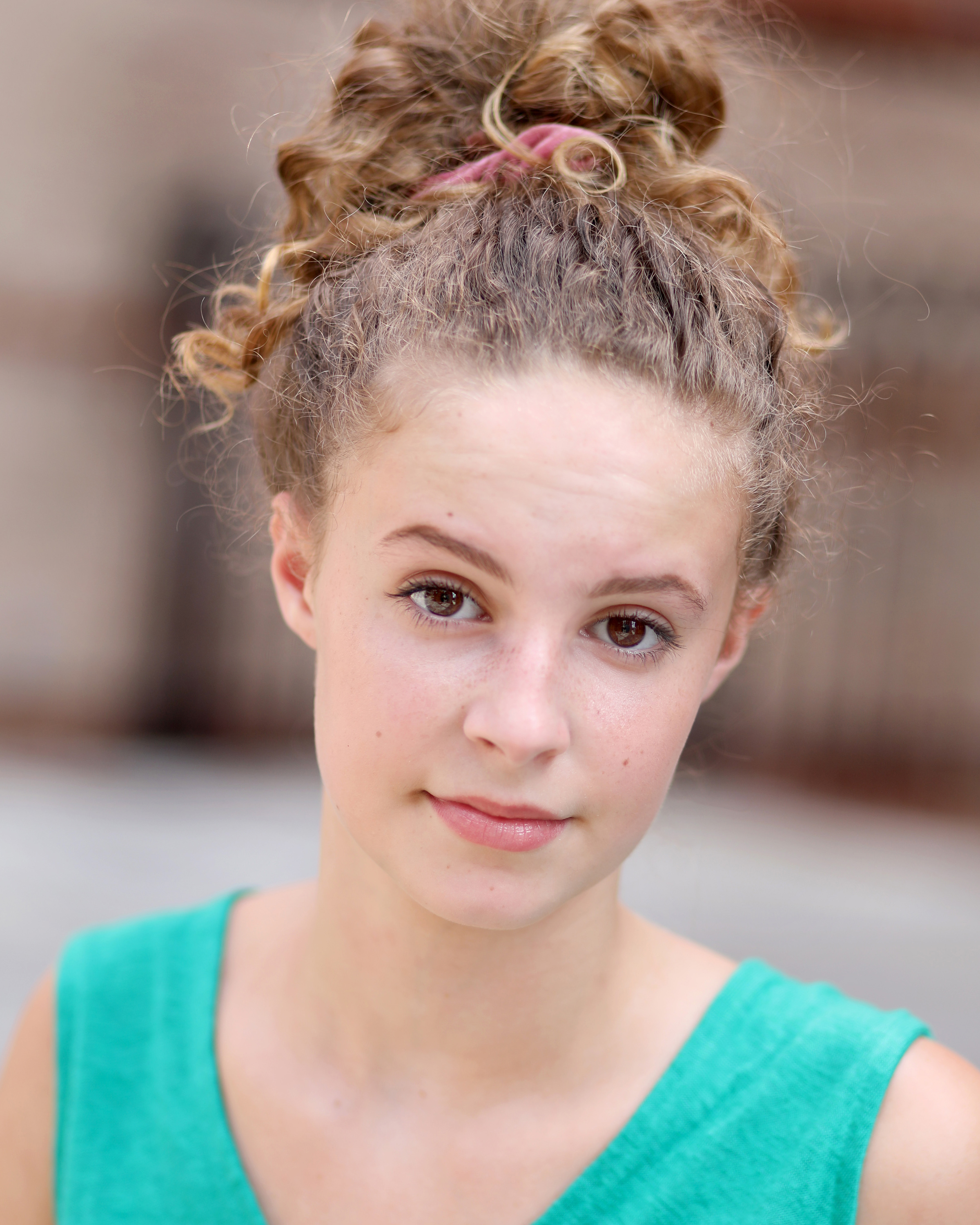 REEL / PHOTOS / MEDIA | Camila Escobar