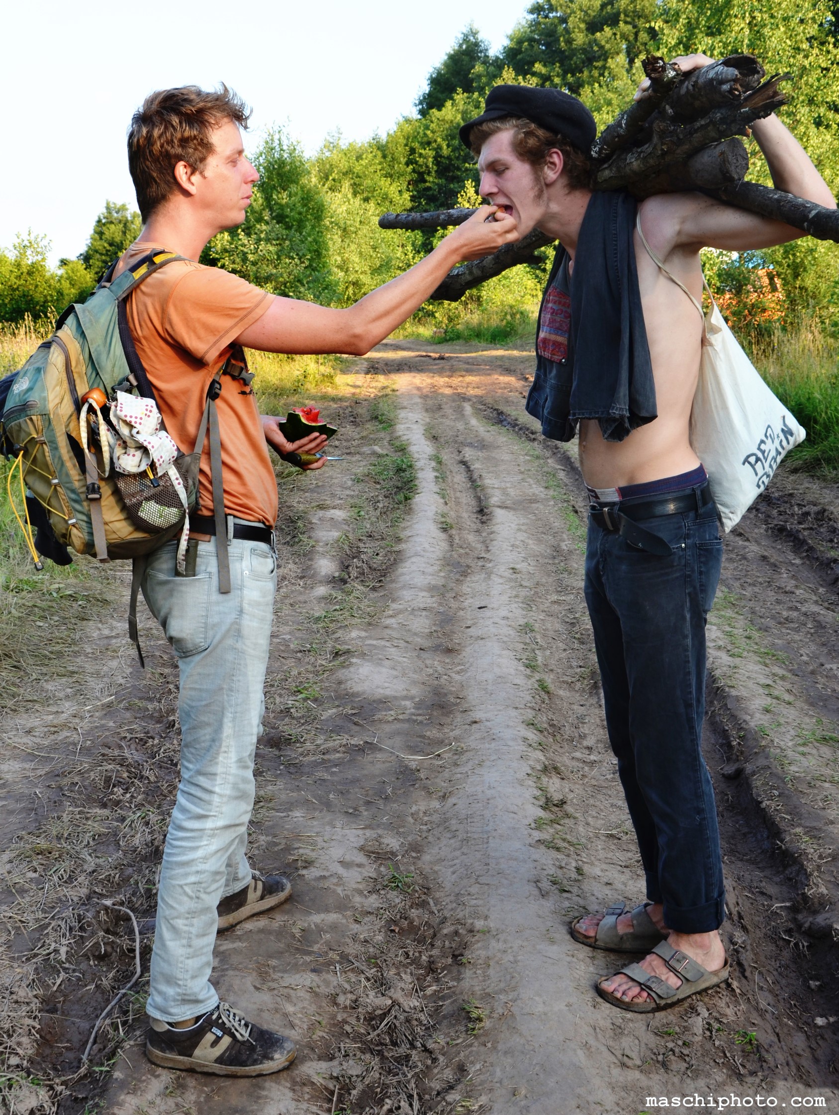 Rainbow tribe and Ting family | maschi-photo