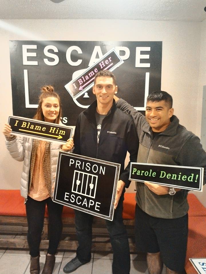 PRISON ESCAPE | Escape LOL 2020