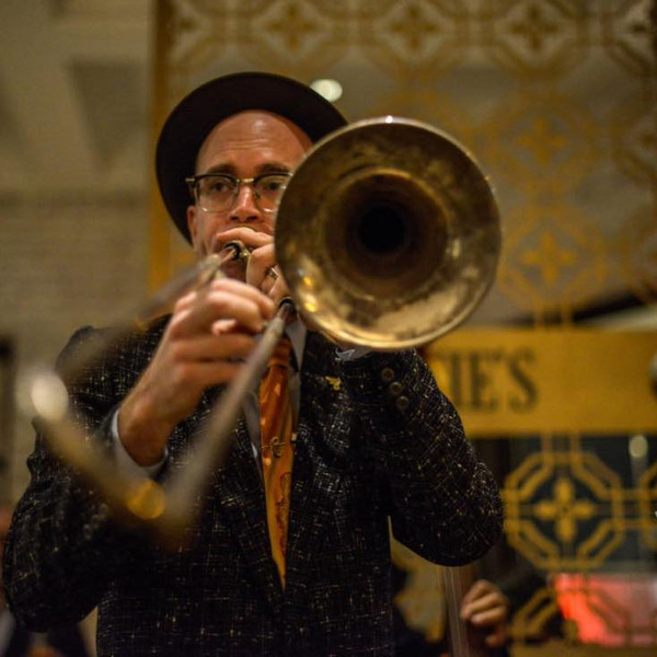 About | Charlie Halloran