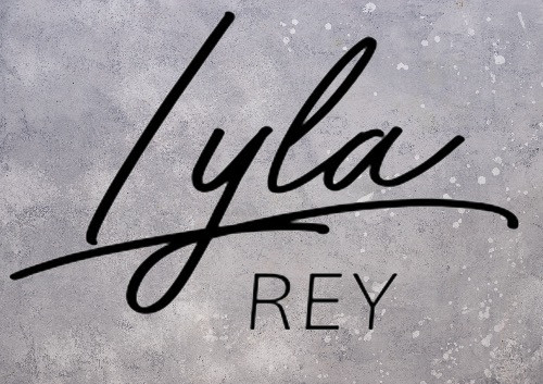 Lyla Rey | Seattle | Companion