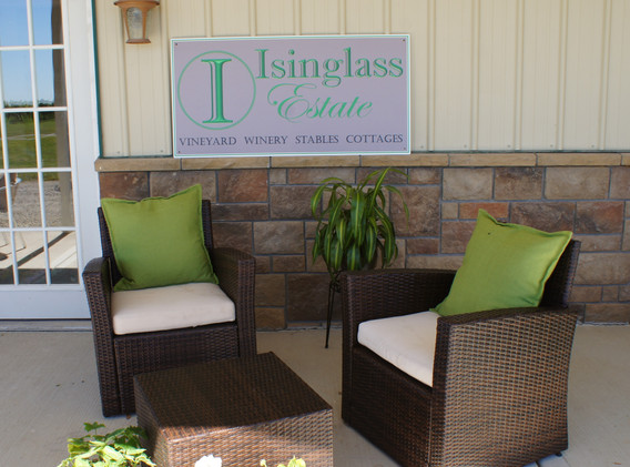 TASTING ROOM | Isinglass Estate