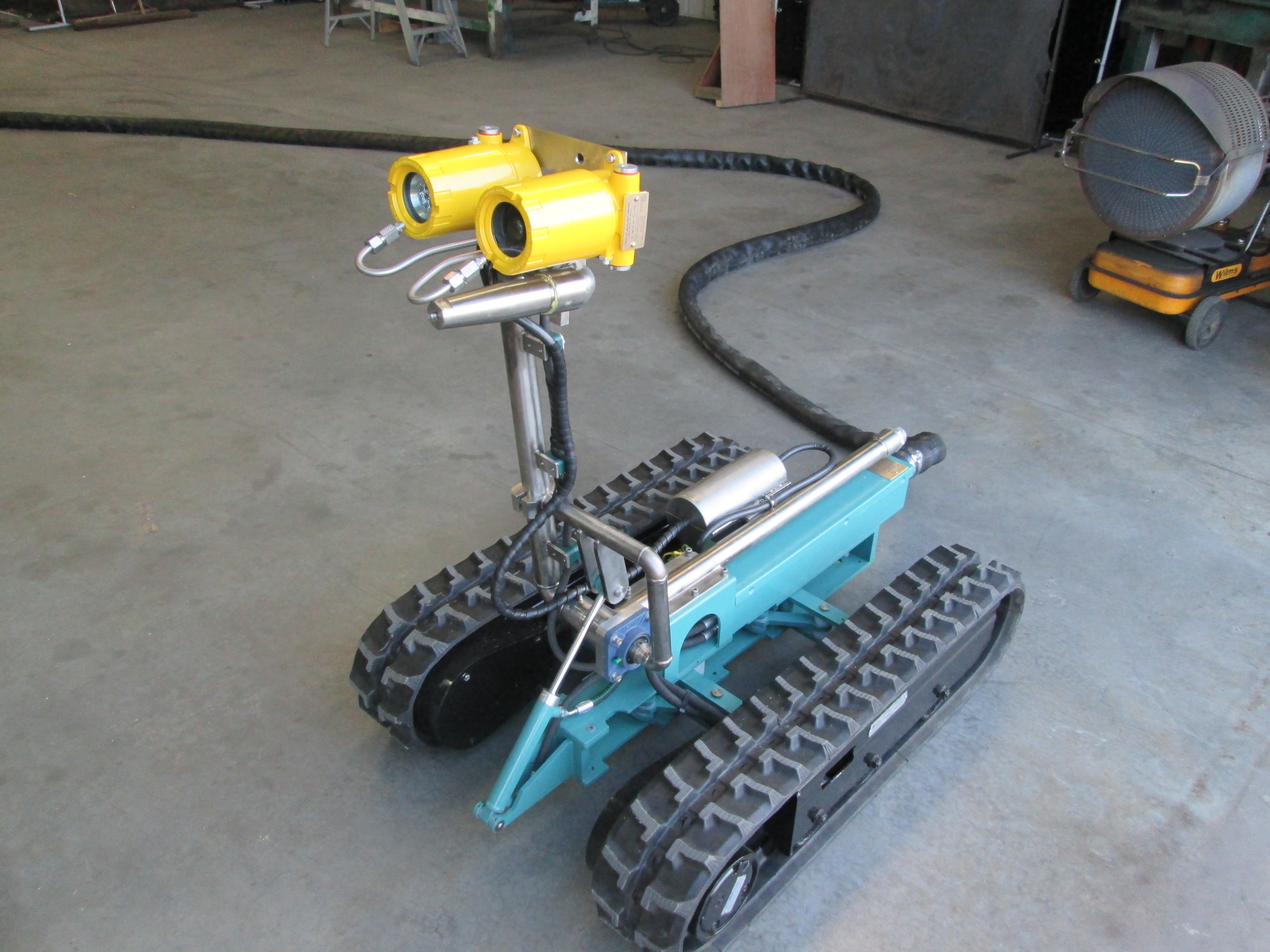 Tank Cleaning Equipment | Fforest-fach | Non entry systems ltd