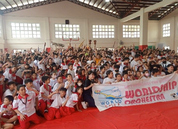 Free concert at the Kabayanan Integrated School featuring Worldship ...