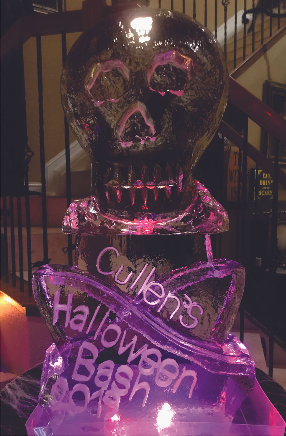 Halloween Theme Double Shot Ice Luge with Skull | ice and fruits