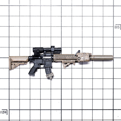 1:12 M4 SOPMOD BLOCK II FSP (DX) Tan | Milliworx Studio