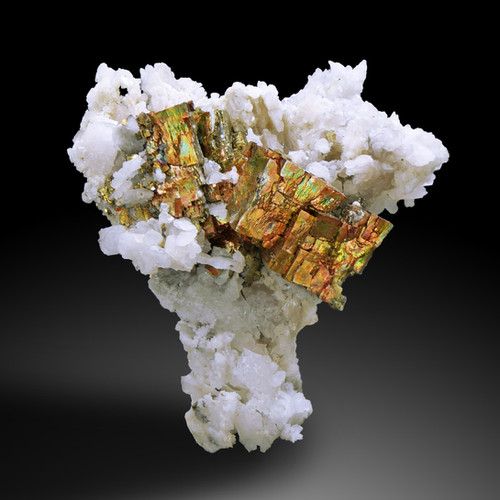 Pyrit auf Calcit – Grube Ludwig Vereinigt Feld, Deutschland | mineralien.de