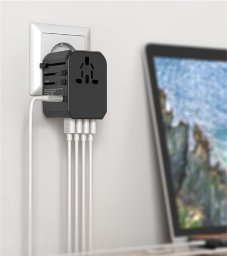 200 Countries Universal USB World Travel Adapter/Charger | Daily Living ...
