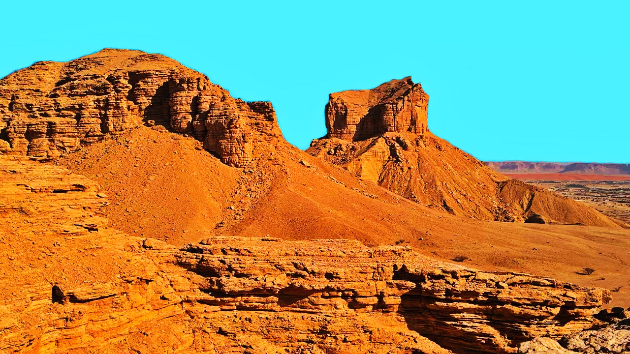 THE HIDDEN VALLEY OF RIYADH, SAUDI ARABIAUnderratedadventures.com