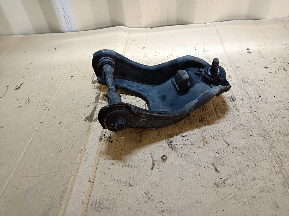 Left Front Upper Control Arm TOYOTA Crown 1989 GS130 | hy2japan