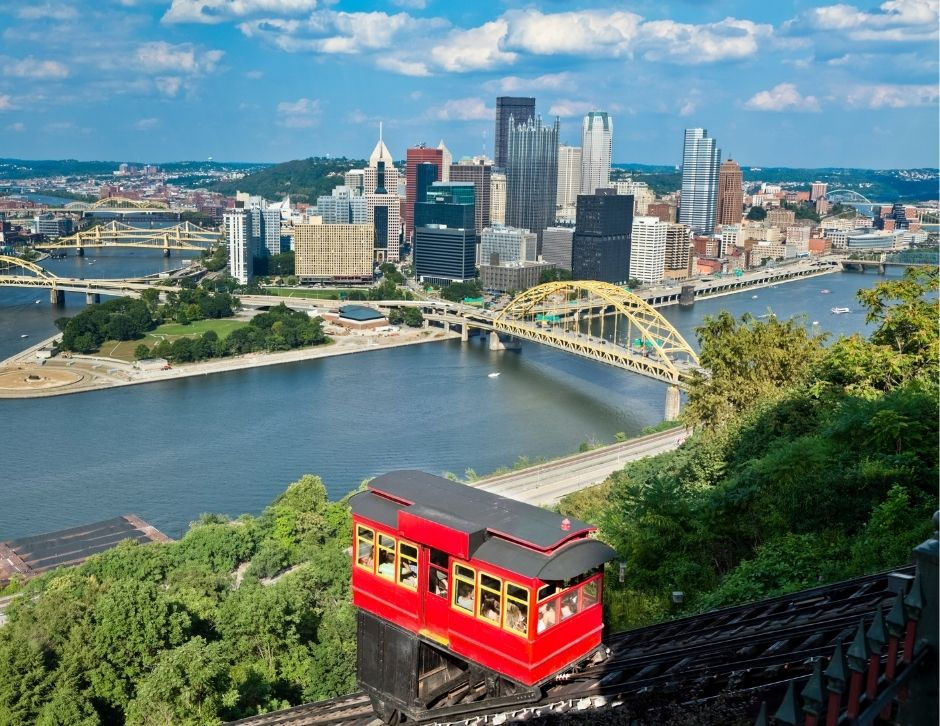 How To Ride The 2 Pittsburgh Inclines (And Which Is Better)