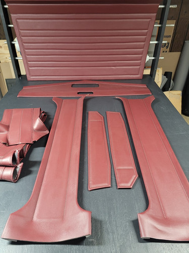 UNIBILT CAB KIT WITH BOOT- MAROON WITH WHITE STITCH | PEASTERBILTCUSTOMS