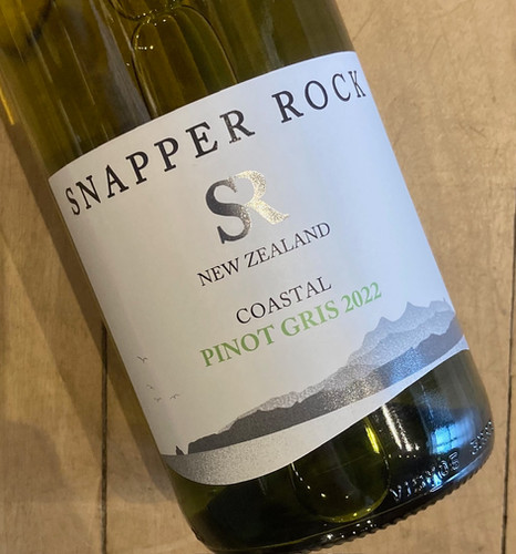 Snapper Rock Pinot Gris | www.thenakedgrape.co