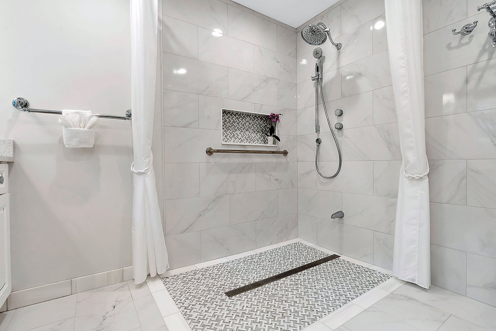 The Ultimate Guide to Selecting a Linear Drain for Your Bathroom Remodel