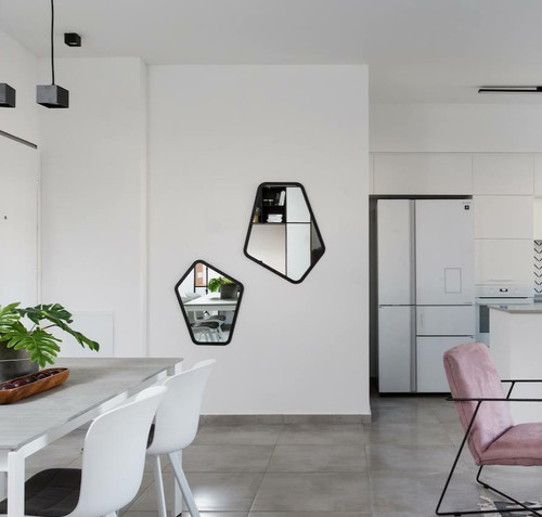 POLYGON MIRROR DUO | Glyphs Design