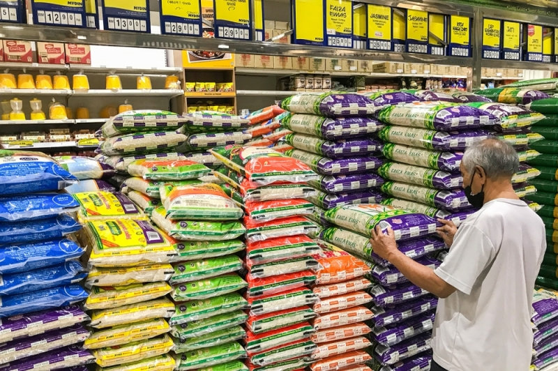 Bernas Hikes Price for Imported White Rice in Malaysia Amid Rising Food ...