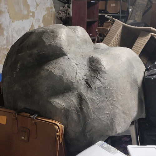 [N0032] Standable Rock | Prop Co-Op