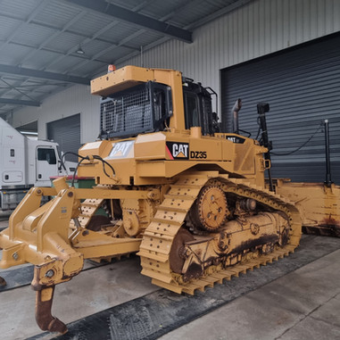 CAT D6T Dozer (VPAT Blade)