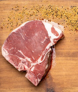 AAA+ PORTERHOUSE STEAK $31.99/LB | Farmhill Lane Co.