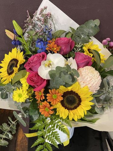 Adore Me (Image in Medium size - $189.95) | Flower Forum